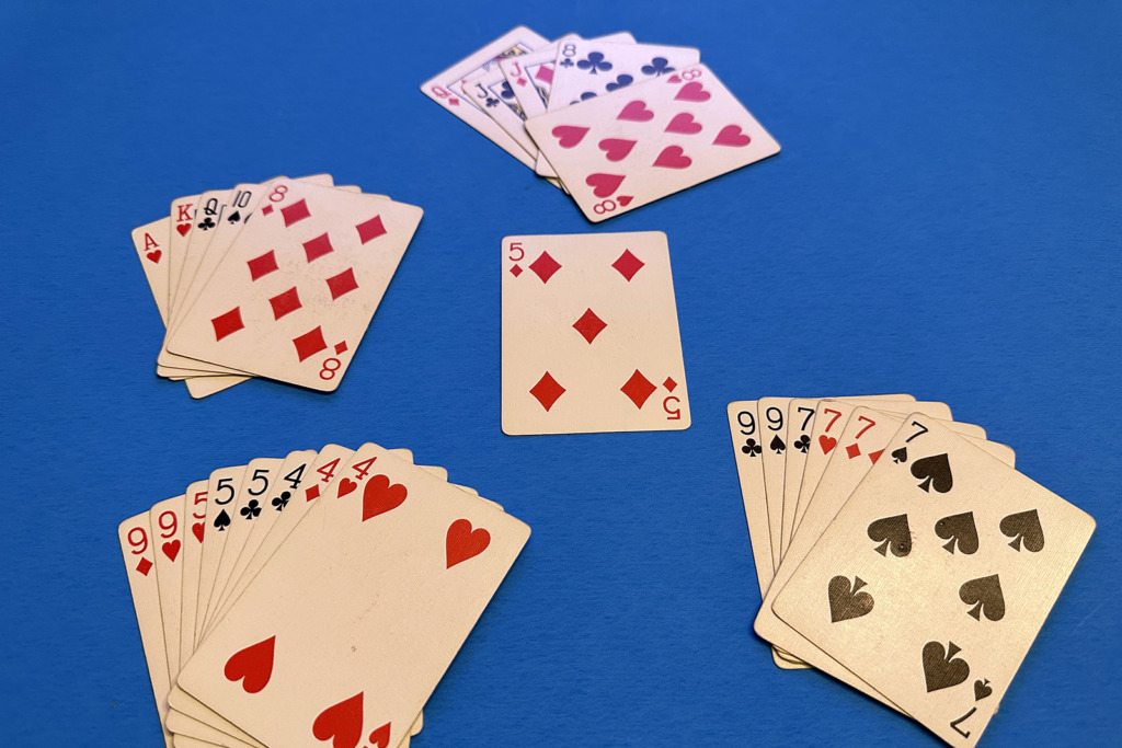 Menteur (Bluff) – Comment jouer et règles – Jeux de cartes